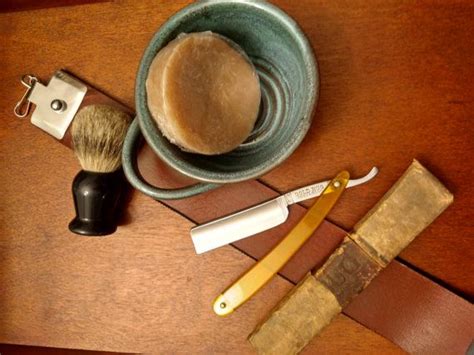Shave Ready Complete Shaving Kit With Gold Bug Razor Etsy Shaving