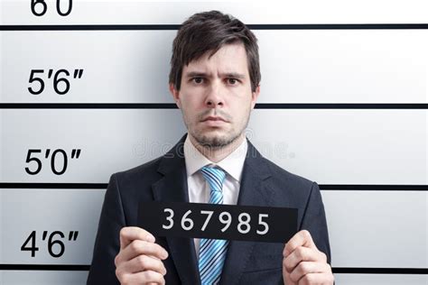Photo De Jeune Homme Coupable Au Commissariat De Police Photo Stock Image Du Tasse Recherche