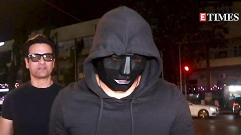 Raj Kundra Sports Another Bizarre Face Mask As He Gets Papped In Bandra