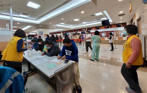 單日近萬人接種第三劑疫苗 成大高效率助民眾阻絕omicron 國立成功大學永續發展sdgs