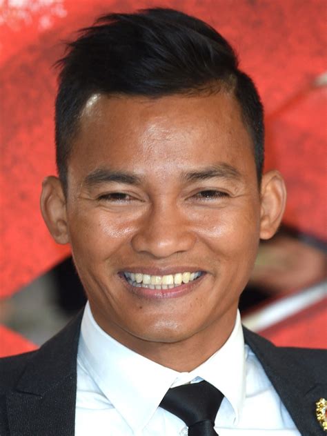 Tony Jaa Vs