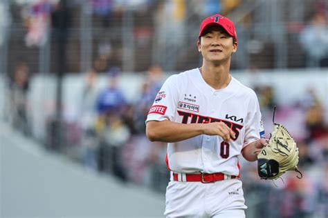 취준생 향해 누나 내가 해냈어” 이의리에겐 사실 형 그렇게 좋아하지 않아요” Kia 곽도규가 말하는 Ks 뒷 이야기