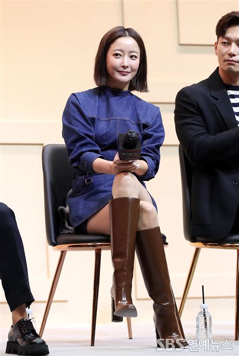 E포토 김희선 시간이 거꾸로 가는 미모
