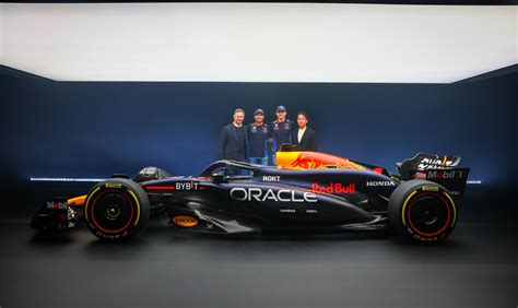 Red Bull Presentó El Rb20 Fanat1cos
