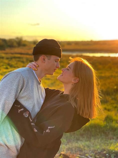 Пин от пользователя Sasha на доске Фото Подростковые пары Парные фотосессии Парни фото