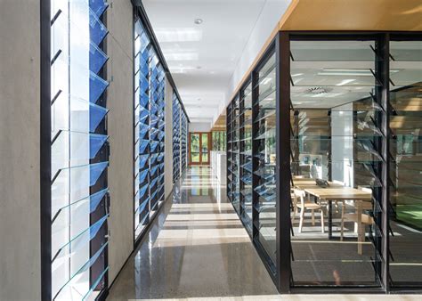 Australian Plant Bank By BVN Donovan Hill For Preservation Of Seeds