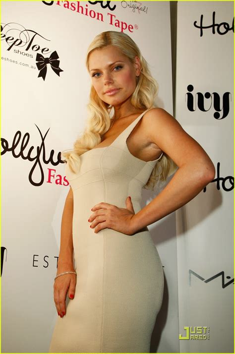 Sophie Monk Launches Hollywood Fashion Shapes Photo 1475401 Sophie