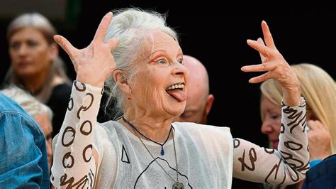 Vivienne Westwood La Revolucionaria Modista Del Punk Que Vistió A Los