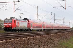 mit RE nach Norddeich Mole durchfährt Dedensen Gümmer Bahnbilder de