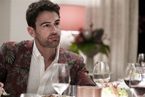 Theo James Reveals That Was A Prosthetic In His White Lotus Nude Scene