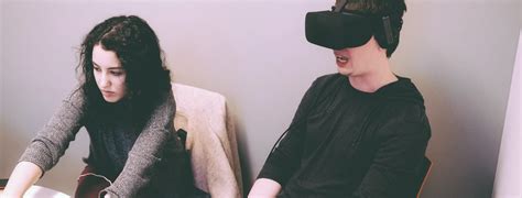 Virtual And Augmented Environments In Collaborative Experience School