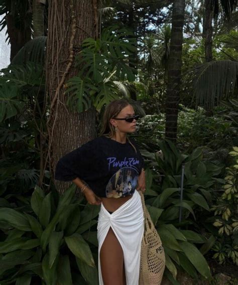 Faldas Abiertas Para Verte Elegante Pero Ligable Beach Outfit Casual