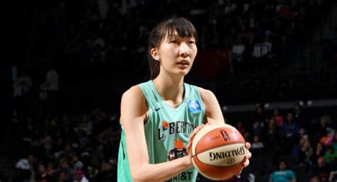 Wnba首秀差距太大！韩旭195远超邵婷仅2分 3优势让女周琦被看好凤凰网