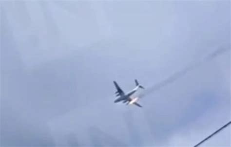 В Сети появилось видео крушения самолета Ил 76 в Ивановской области