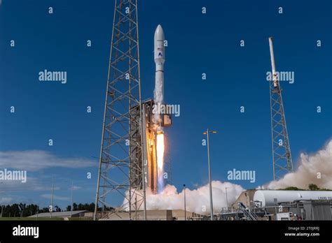 Ula Atlas V Amazon Rocket Launch