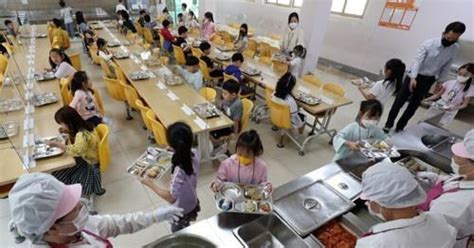 채식짜장면·랍스터구이 충북 특색있는 학교급식 눈길