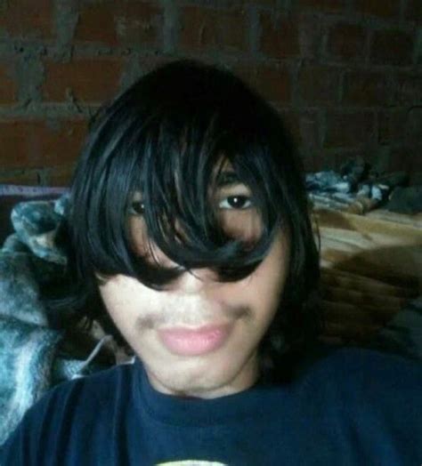 Larry Face Reveal First Post R Larrycroft