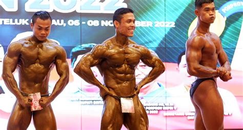 Atlet Binaraga Bintan Sumbang 2 Emas 2 Perak Dan 1 Perunggu