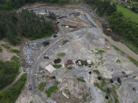 Update ”acolo I Diavolul” Ministrul Economiei Dezvăluie Că Directorului Salrom I A Fost Mărit