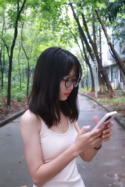 雨后在绿色里