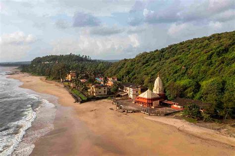 Maharashtra Beautiful Ganpatipule Beach
