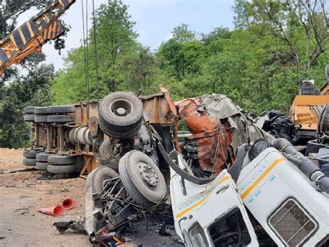 Ramgarh Road Accident Three Killed As Truck Road Accident Today In