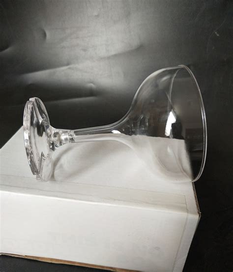 亚克力鸡尾酒红酒杯 香槟杯 酒杯塑料 高脚杯透明批发 婚庆杯塔 阿里巴巴