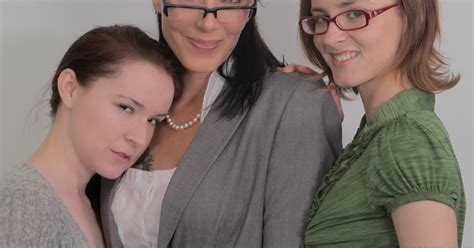 Eros And Glasses Jay Taylor Annabelle Lee And Zoey Holloway