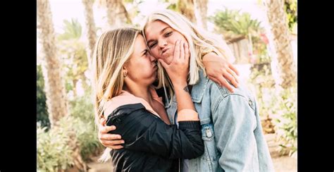 Unlock The Secret Should Best Friends Kiss 2025 Update