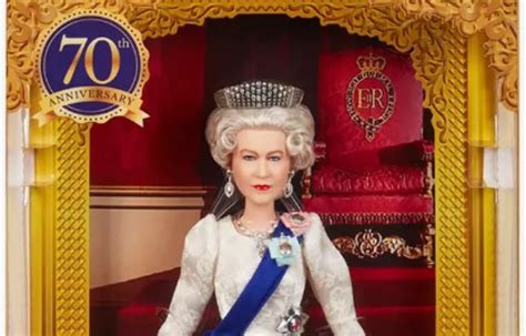 Rainha Elizabeth II Ganha Boneca Barbie Em Homenagem Aos 70 Anos De