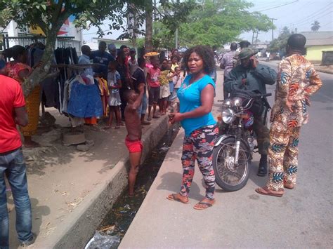 A Thief Caught And Tortured By Soldiers In Calabar Photos Crime Nigeria