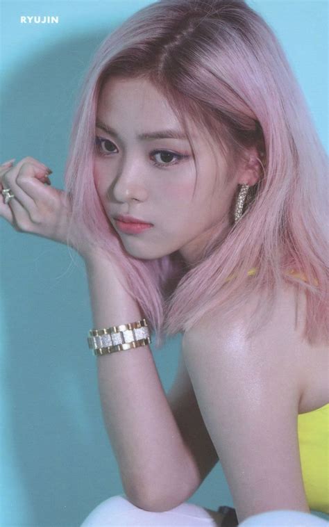 Itzy Pics On Twitter Itzy Icy Rapper