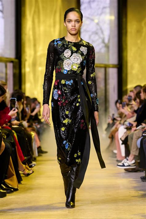 Elie Saab Fall Winter 2023 2024 Ready To Wear RUNWAY MAGAZINE Official