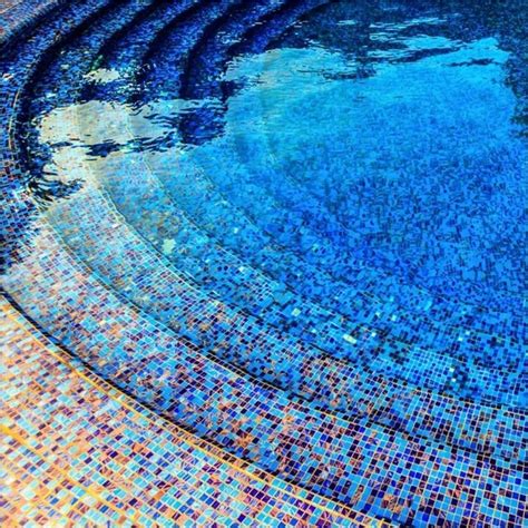 Crystal Swimming Pool Glass Mosaic Tiles At Best Price In Thane