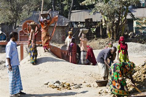Poverty In Bangladesh And Economic Growth The Borgen Project