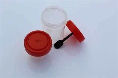 Stool Container For Chemical Laboratory Packaging Type Packet At ₹ 9