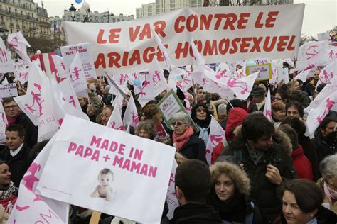 Manifestantes De Toda Francia Acuden A París Contra El Matrimonio Gay