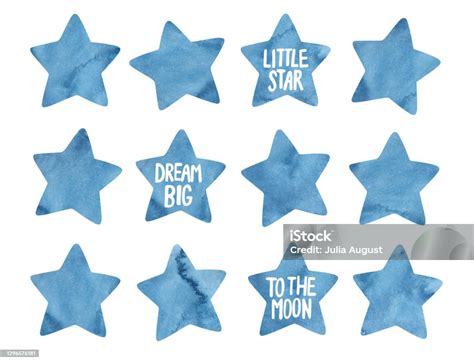 리틀 스타 꿈 큰 달까지라는 5개의 뾰족한 네이비 블루 스타와 손으로 쓴 단어의 수채화 컬렉션 손으로 그린 물 색깔 그래픽 드로잉 창조적 인 디자인에 대한 요소를 잘라