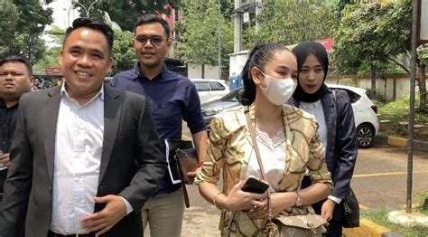Hana Hanifah Refuses Mediation In First Trial Because She Is Determined
