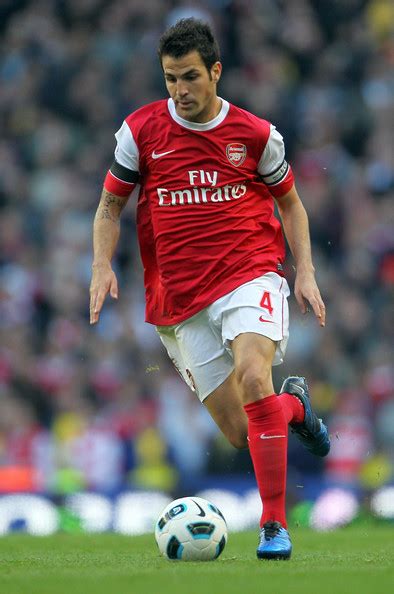 Famous Soccer Players Blog Ddi Handsome Soccer Star Cesc Fàbregas