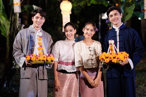 ภณ ญดา มีน ตูน สืบสานประเพณีลอยกระทง