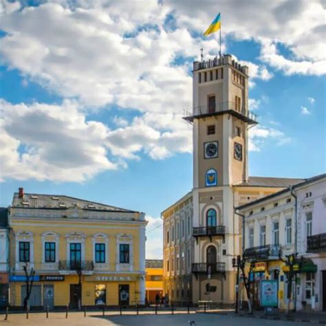 Екскурсія Коломия місто Писанка Файно Тур