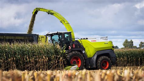 The New Claas Jaguar 1000 😍 Our Most Powerful Forage Harvester Of All
