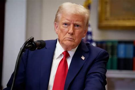 Трамп заявил что готов отступить от переговоров между Украиной и РФ