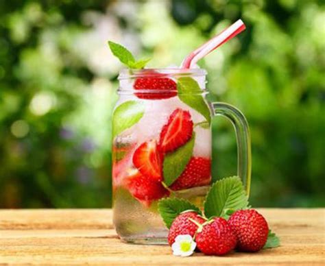 10 Bedtime Drinks That Help Burn Stomach Fat
