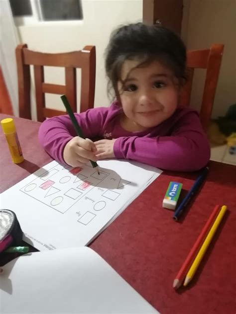 Escu Escuela Especial De Lenguaje Pequeños Amigos Coronel
