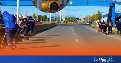 Se propondrá la semaforización de la autovía 17 de octubre en una