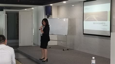 动态 进化策与鸿星尔克集团总部顺利完成培训合作 进化策 进化策