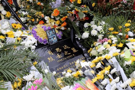 牺牲后的第一个清明节我们来看你了 肖思远