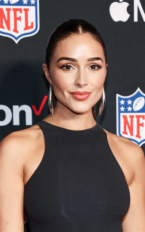 Olivia Culpo Attends Verizons Run The Playlist Live At Super Bowl
